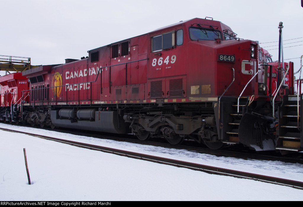 CP 8649